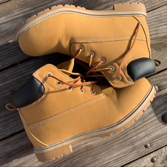 wonder nation | Shoes | Wonder Nation Boys Tan Lace Up Hiking Work Boots 6 Like New | Poshmark